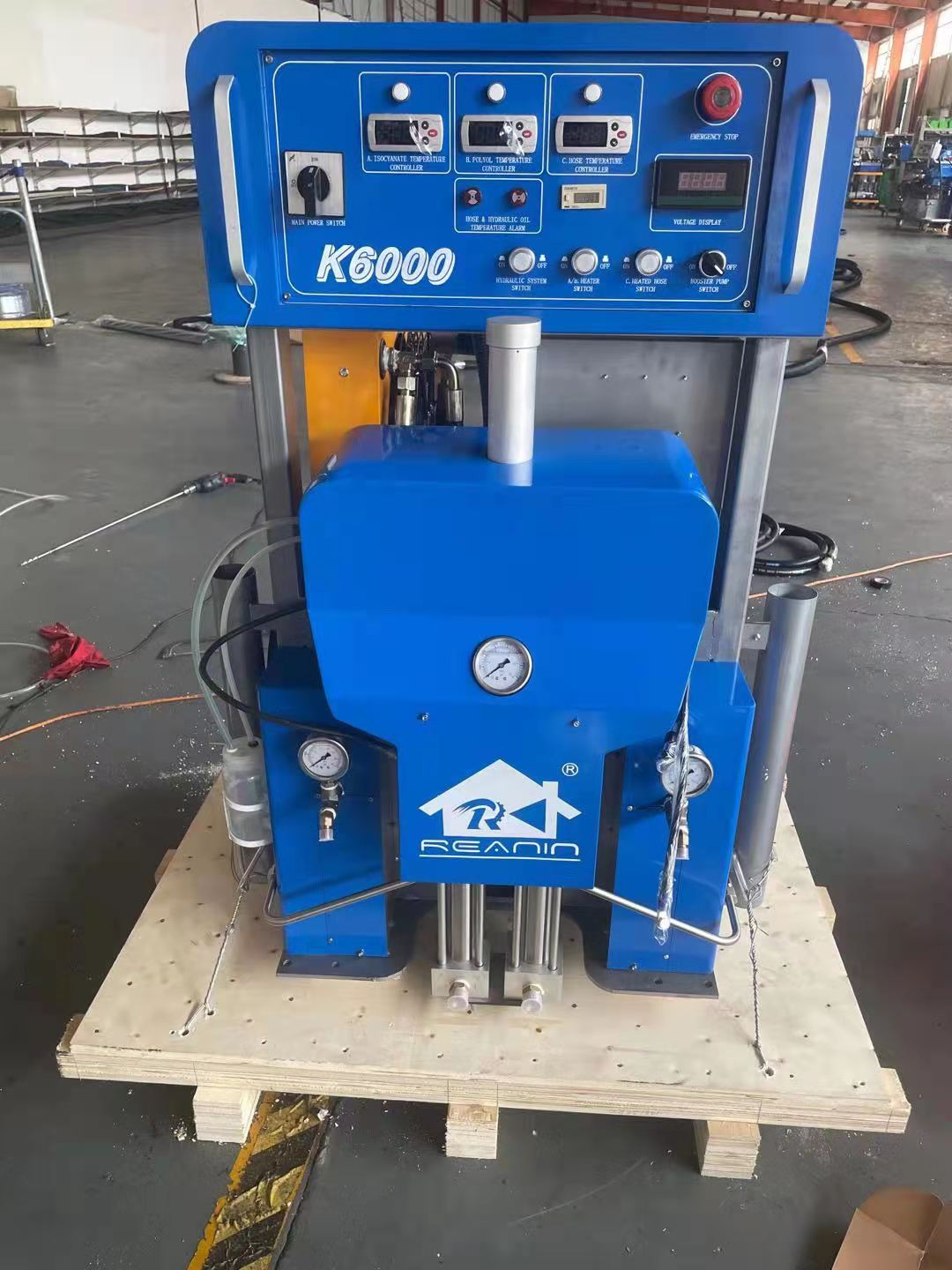 High Pressure Hydraulic Polyurethane Polyurea Spray Machine - Buy ...